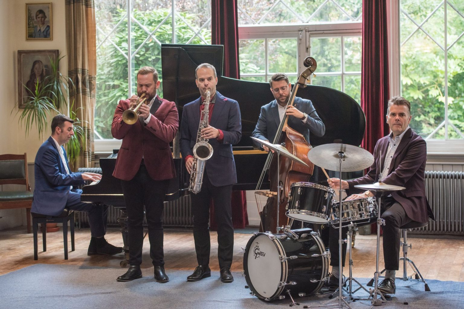 Five-Way Split - World Heart Beat